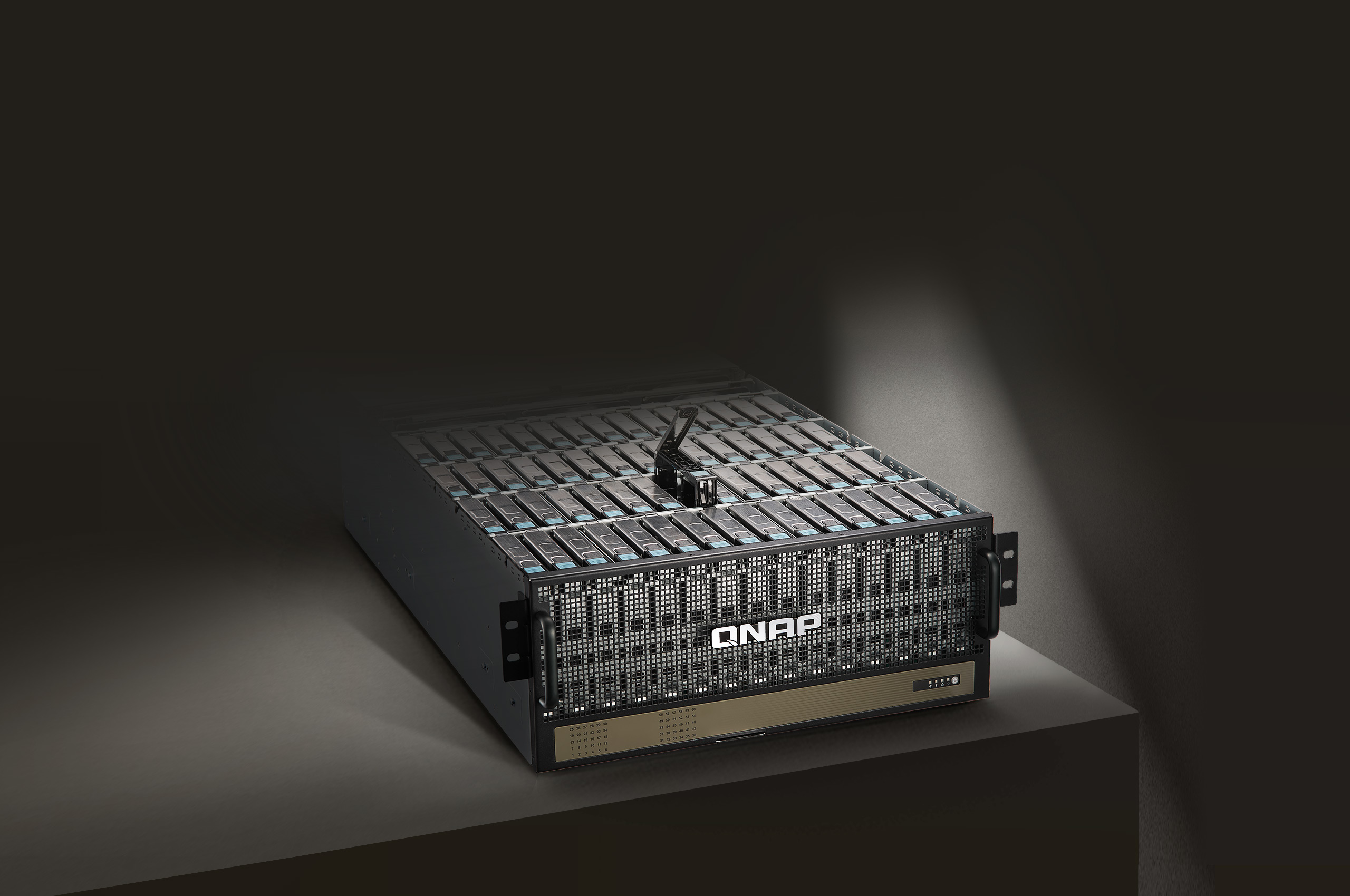 [Key visual design] TL-R6020Sep-RP – QNAP Marketing Resource